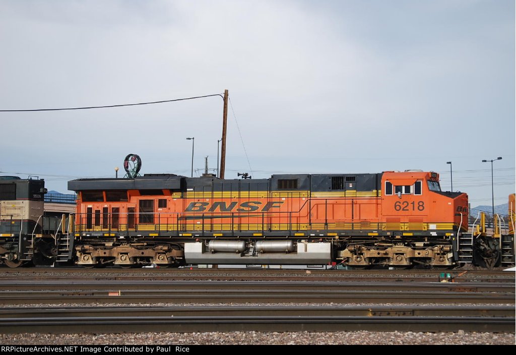 BNSF 6218